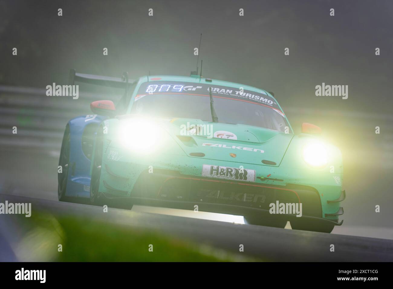 Racing Cars at the Nurburgring 24 hour race Stock Photo - Alamy