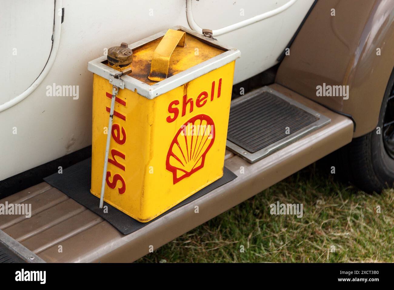 Shell petrol can. Classic Cars On Lytham Green 2024 Stock Photo - Alamy