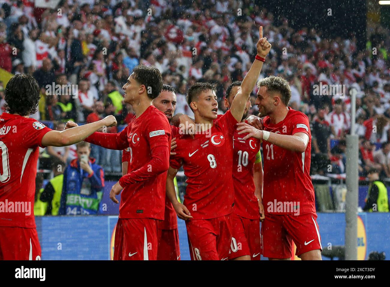 Turkey Guler, Arda Attacking Midfielder scores a GOAL 2-1 and ...