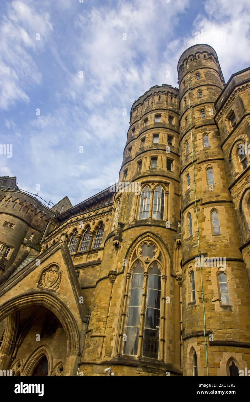 Looking up along the architectural features of the Old Collage building ...