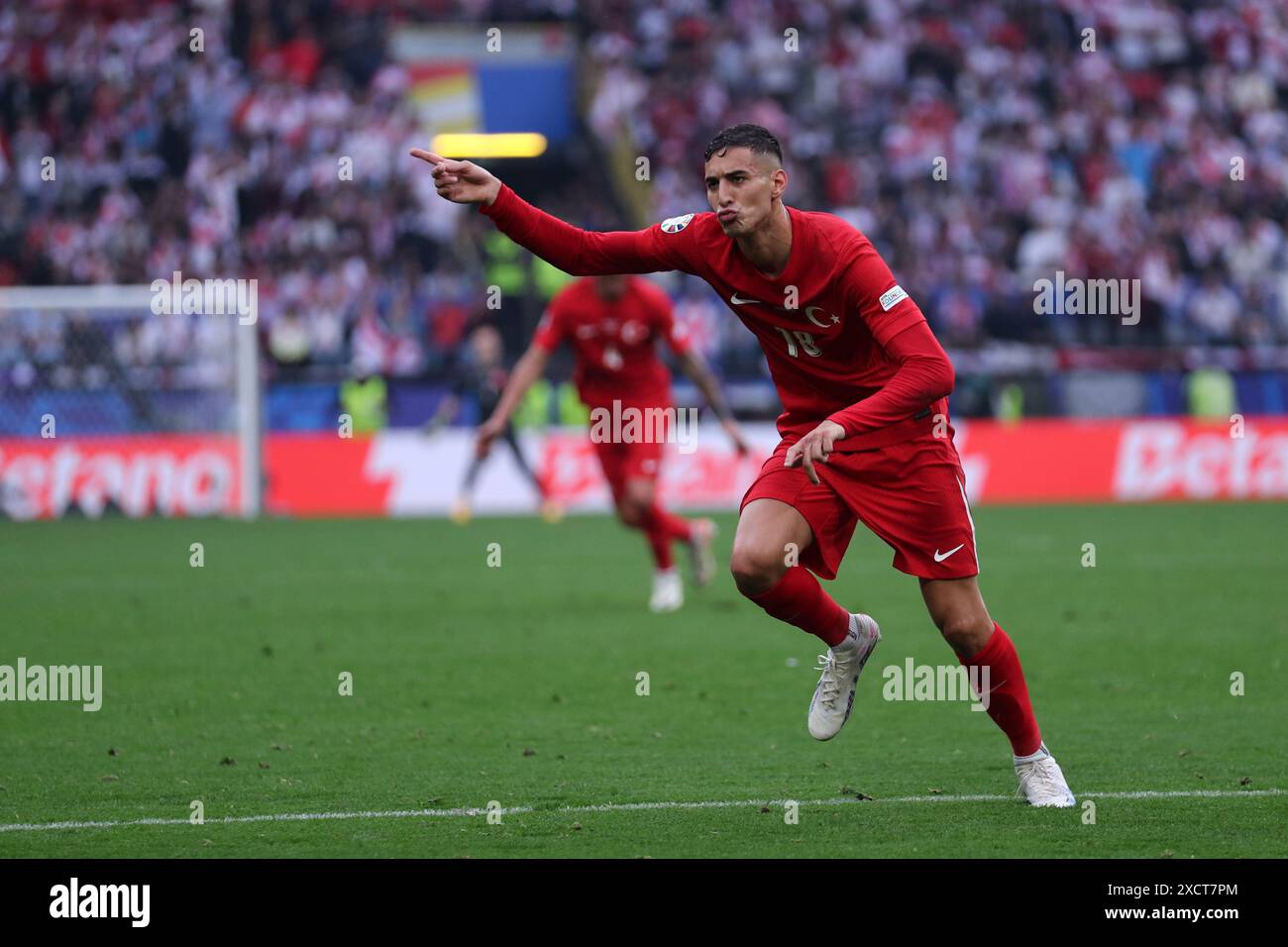 Dortmund, Germany. 18th June, 2024. Mert Muldur of Turkiye celebrates ...