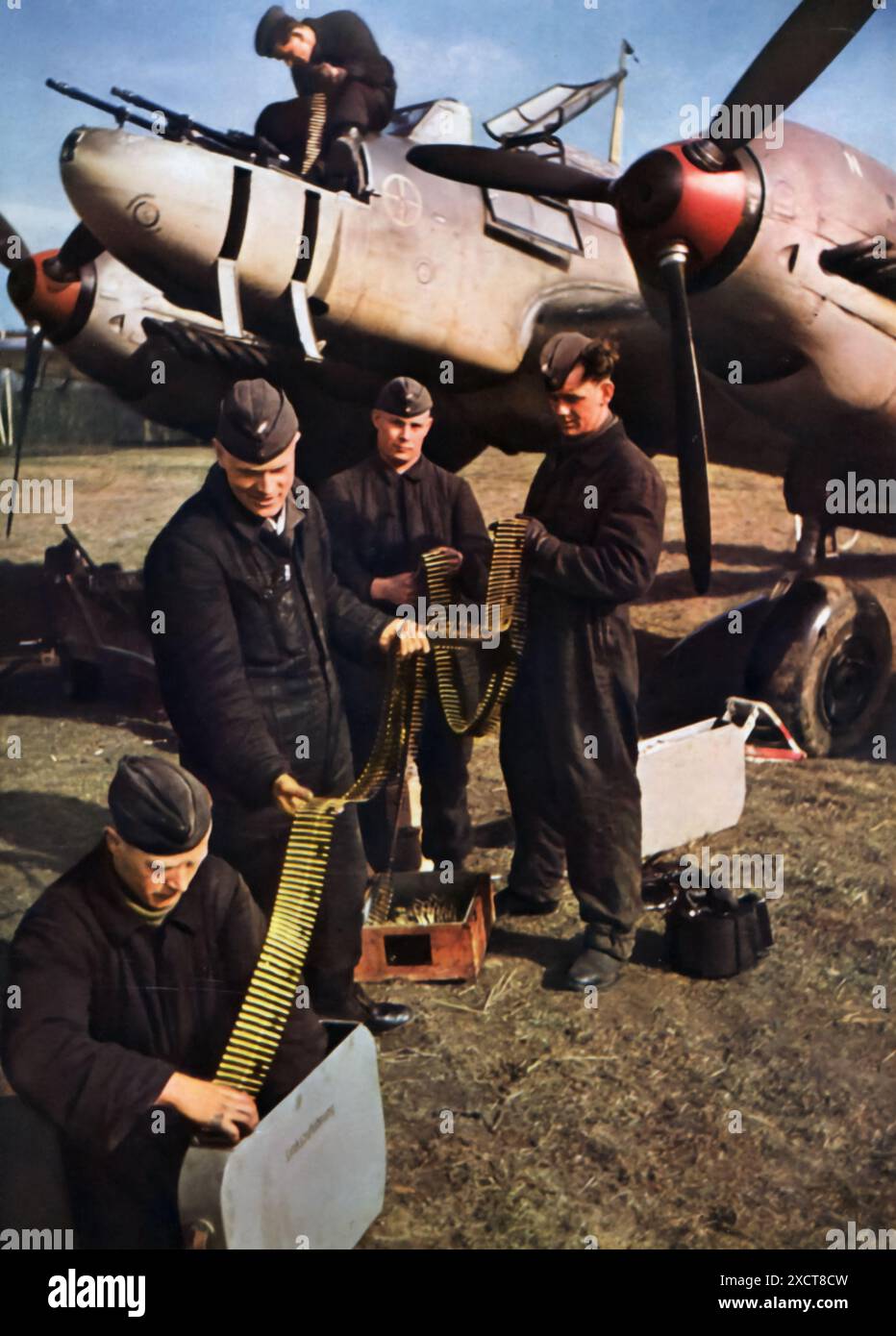 Loading belted rounds hi-res stock photography and images - Alamy