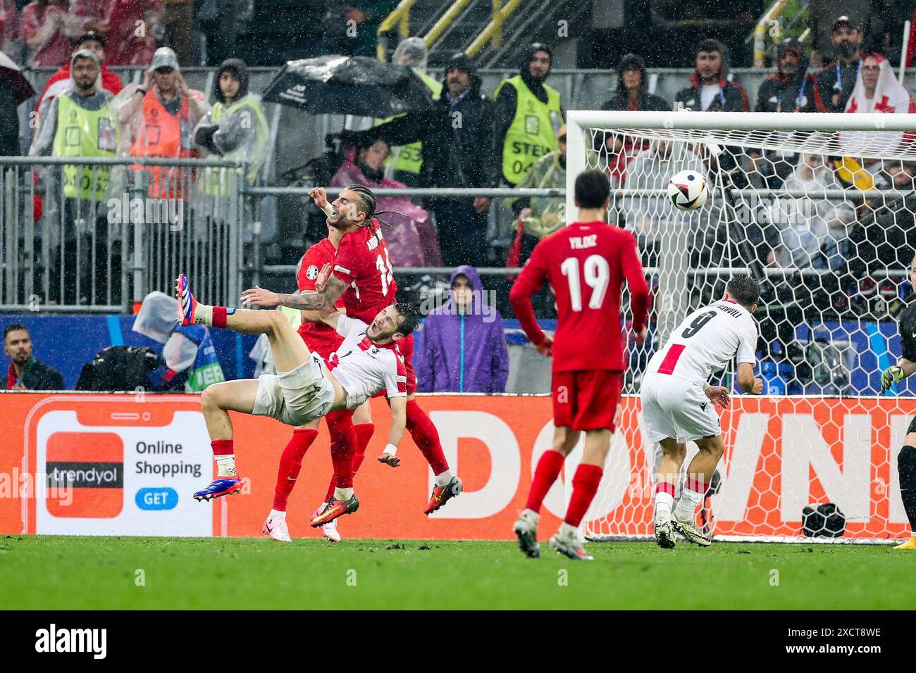 Dortmund, Germany. 18th June, 2024. Georgia Kvaratskhelia, Khvicha Left ...
