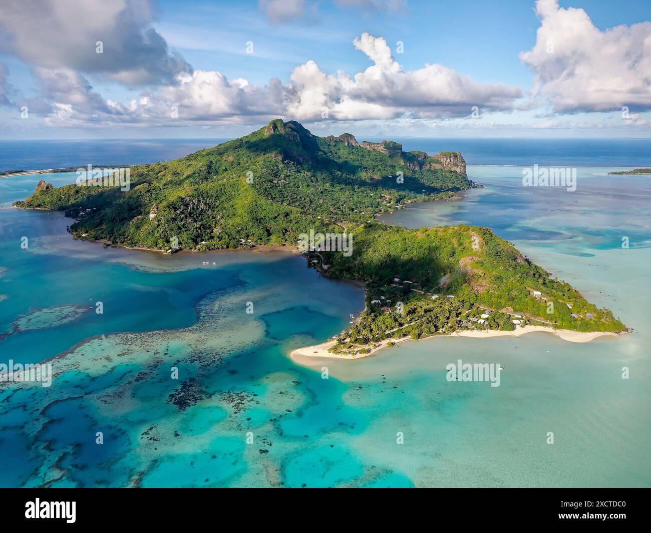 FRENCH POLYNESIA. MAUPITI ISLAND. AERIAL VIEW Stock Photo - Alamy