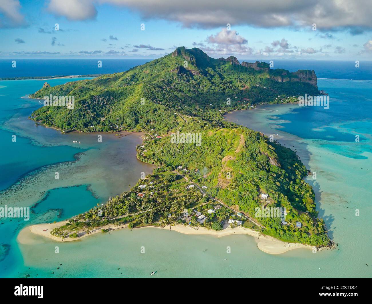 FRENCH POLYNESIA. MAUPITI ISLAND. AERIAL VIEW Stock Photo - Alamy
