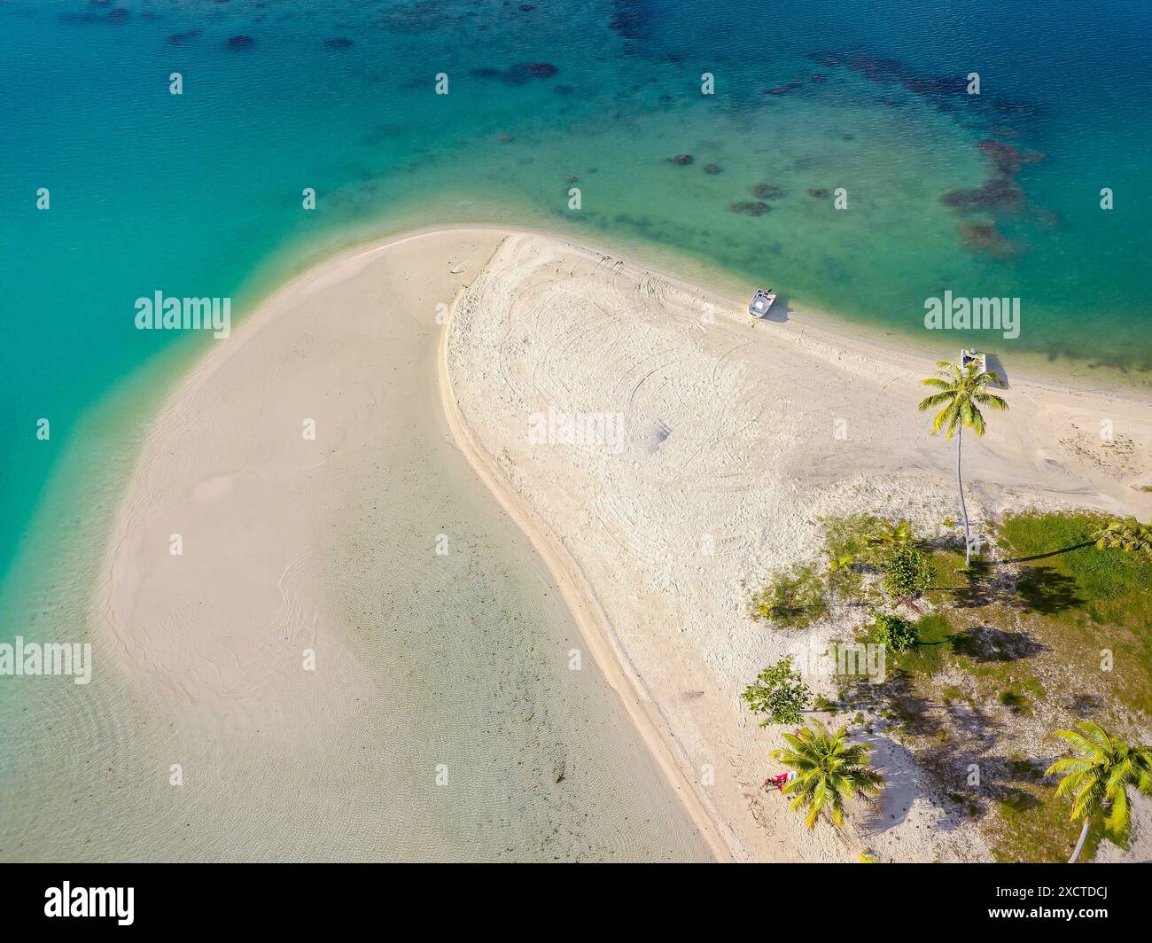 FRENCH POLYNESIA. MAUPITI ISLAND. AERIAL VIEW Stock Photo - Alamy