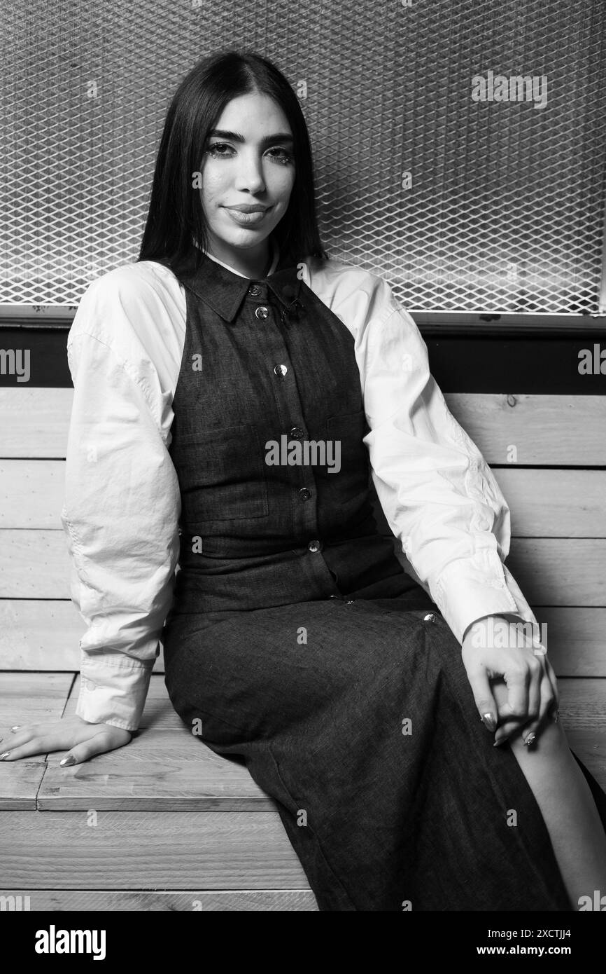 Venezuelan influencer surthany hejeij aka surthycooks posing for Black ...