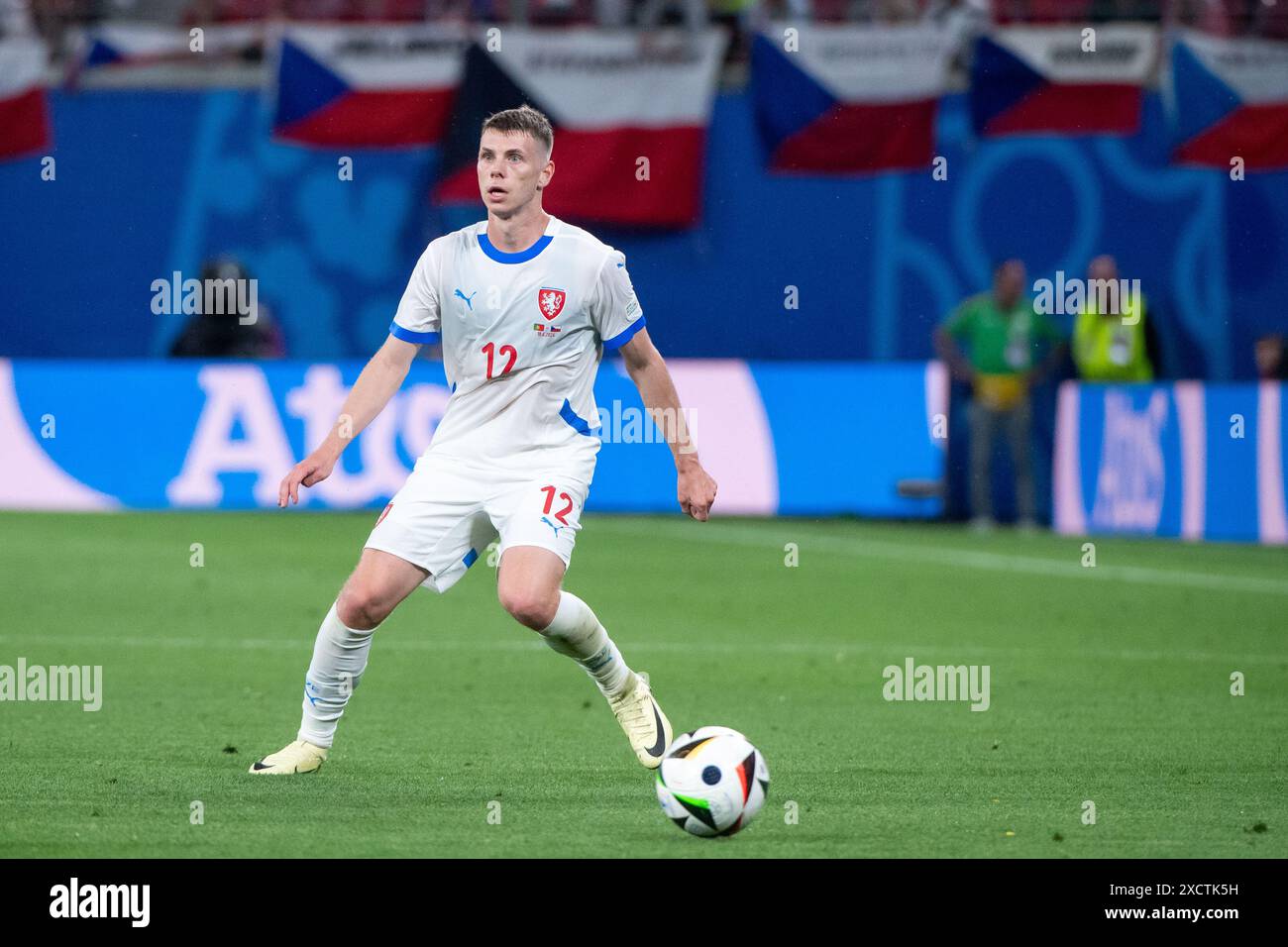 David Doudera (Tschechien, #12) am Ball, GER, Portugal (POR) vs Czech ...
