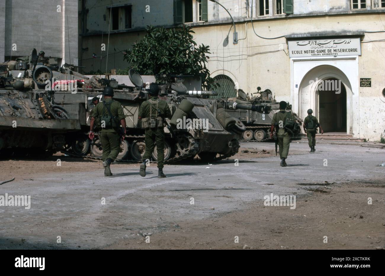 Idf rochev lebanon war 1982 hi-res stock photography and images - Alamy