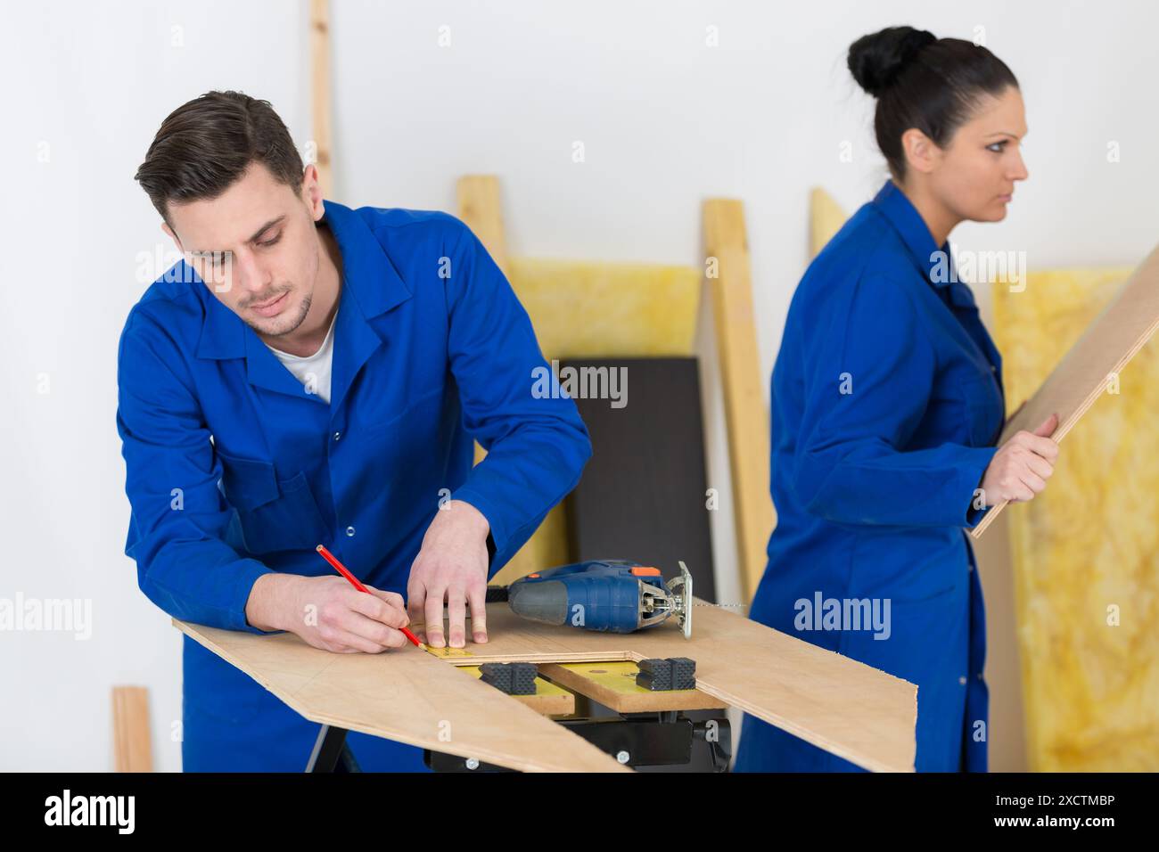 carpentry carpenters working in his workshop Stock Photo - Alamy