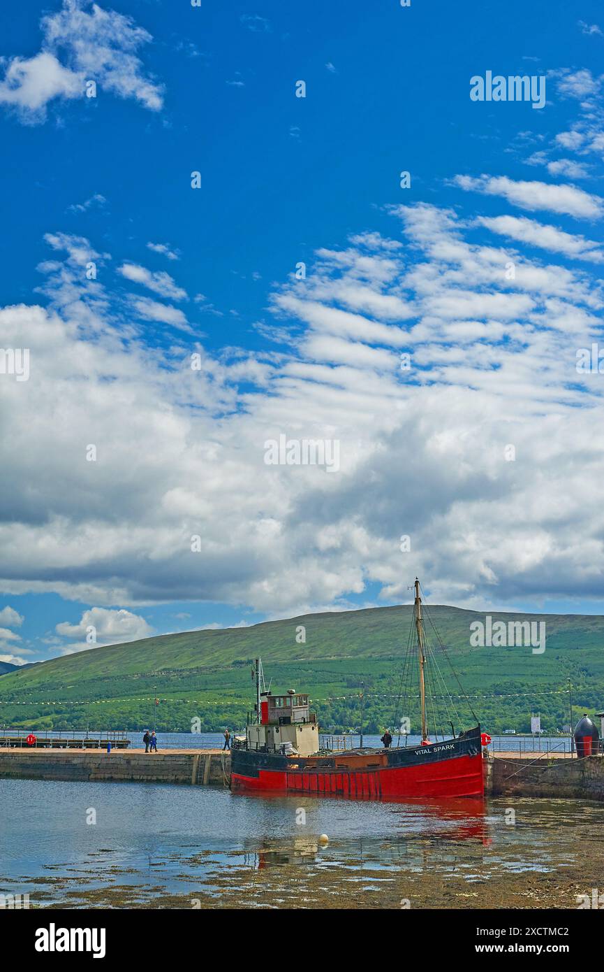 Puffer boat hi-res stock photography and images - Alamy