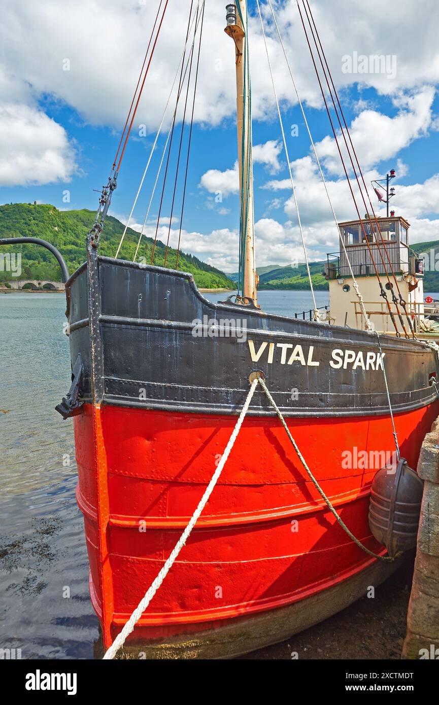 Puffer boat hi-res stock photography and images - Alamy