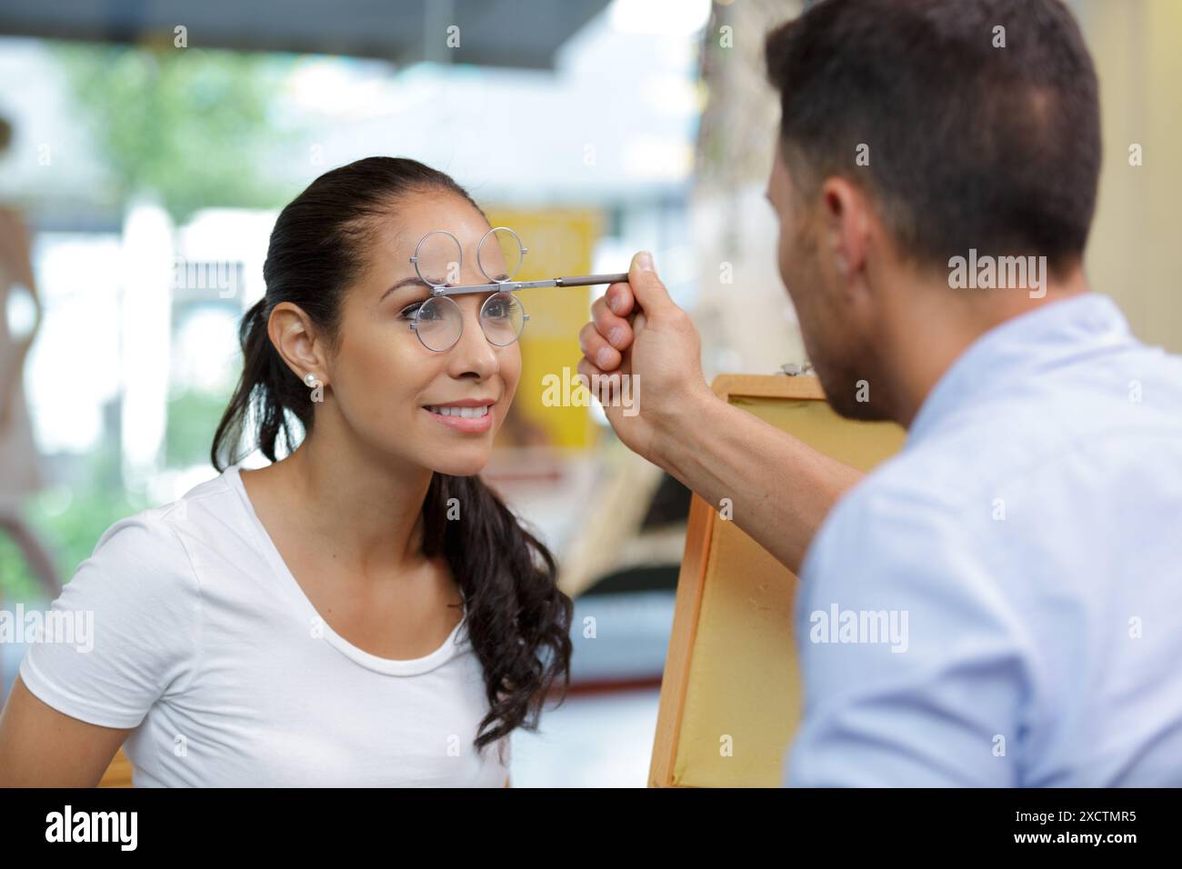Woman having vision test hi-res stock photography and images - Alamy