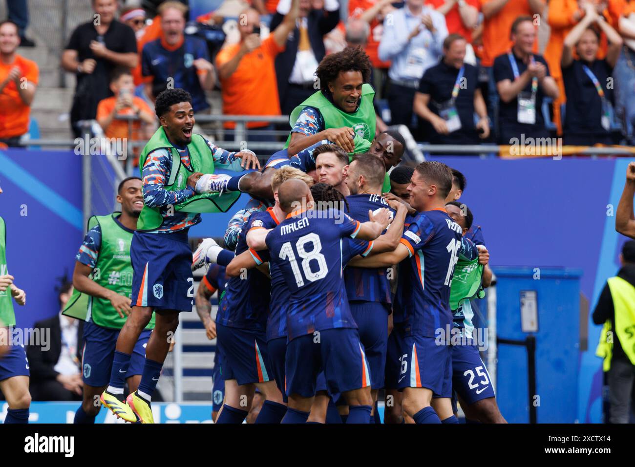 Wout Weghorst (Netherlands) celebrates after scoring goal with the team ...