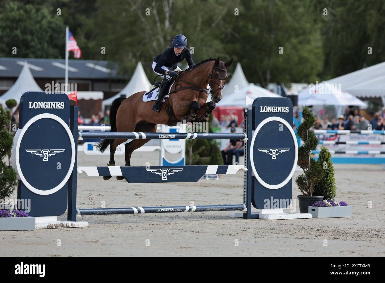 Caroline Harris of Great Britain with D. Day during the CCI5 ...
