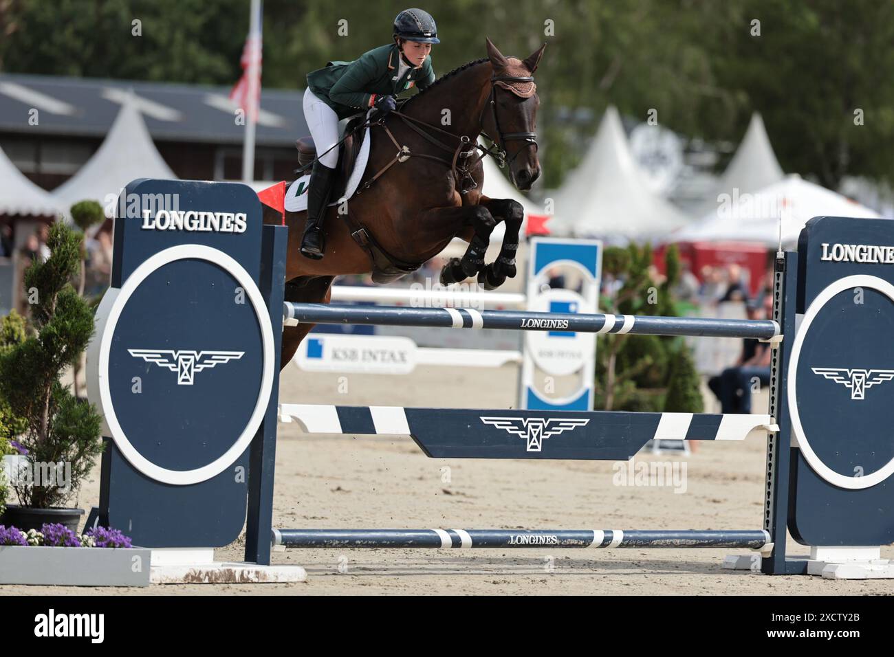 Monbeg by design hi-res stock photography and images - Alamy