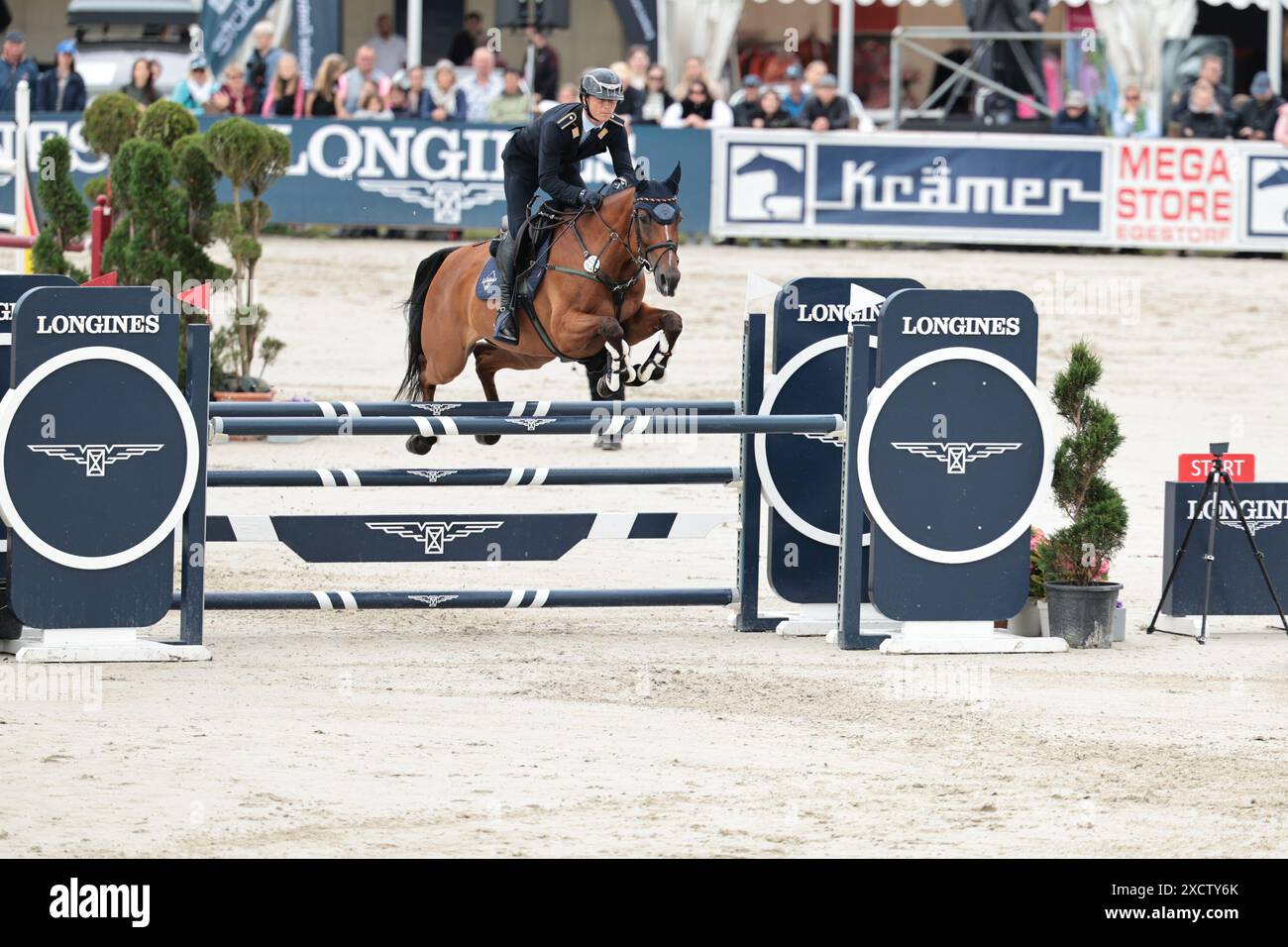 Calvin Böckmann of Germany with Altair De La Cense during the CCI4*-S ...