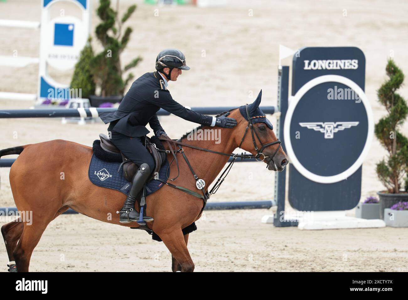Calvin Böckmann of Germany with Altair De La Cense during the CCI4*-S ...