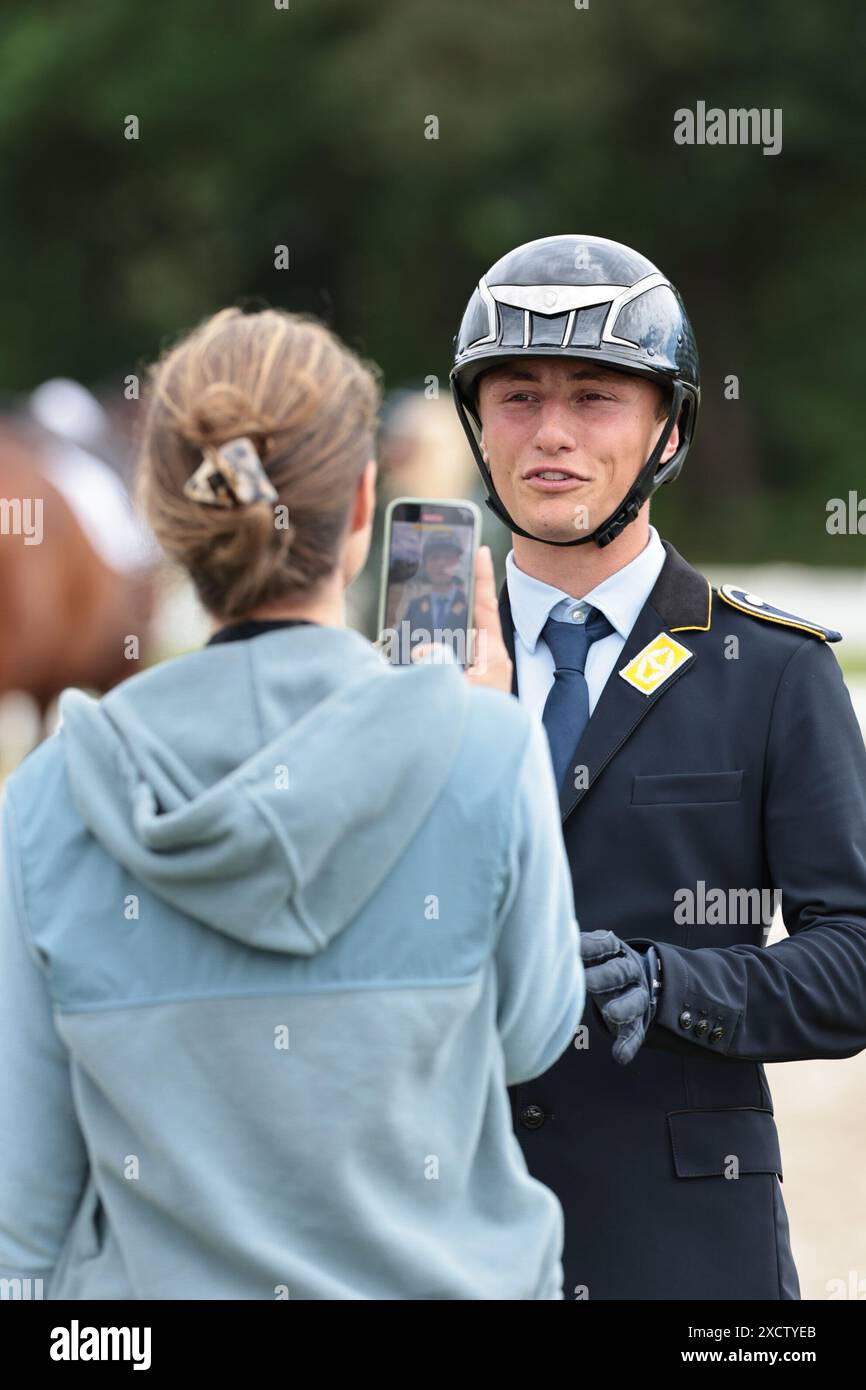 Calvin Böckmann of Germany with Altair De La Cense before the CCI4 ...