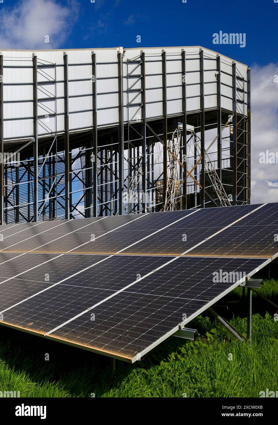 exterior view of the indoor ski slope Neuss, the first ski hall in ...