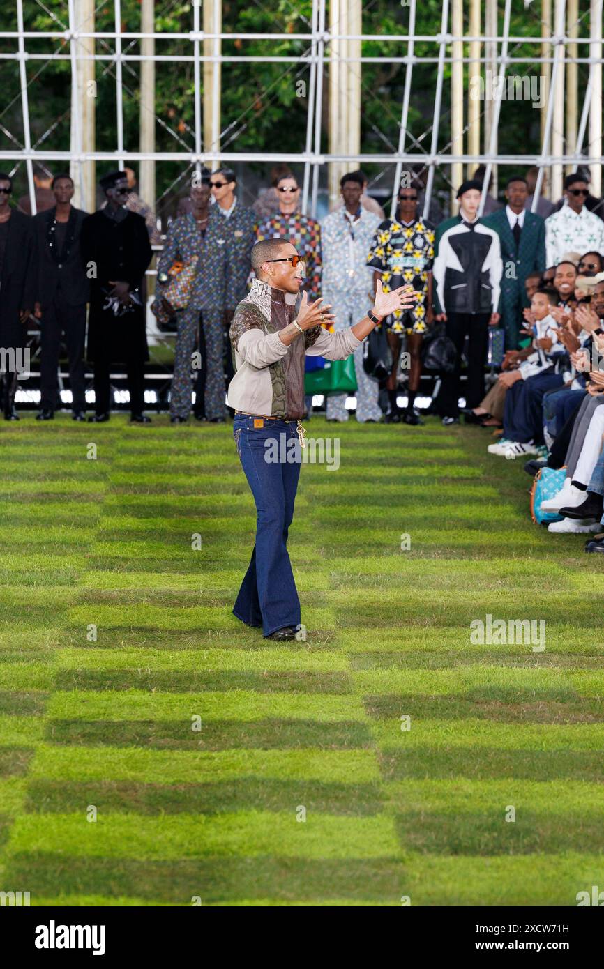 Paris, Frankreich. 18th June, 2024. Pharrell Williams at LOUIS VUITTON ...