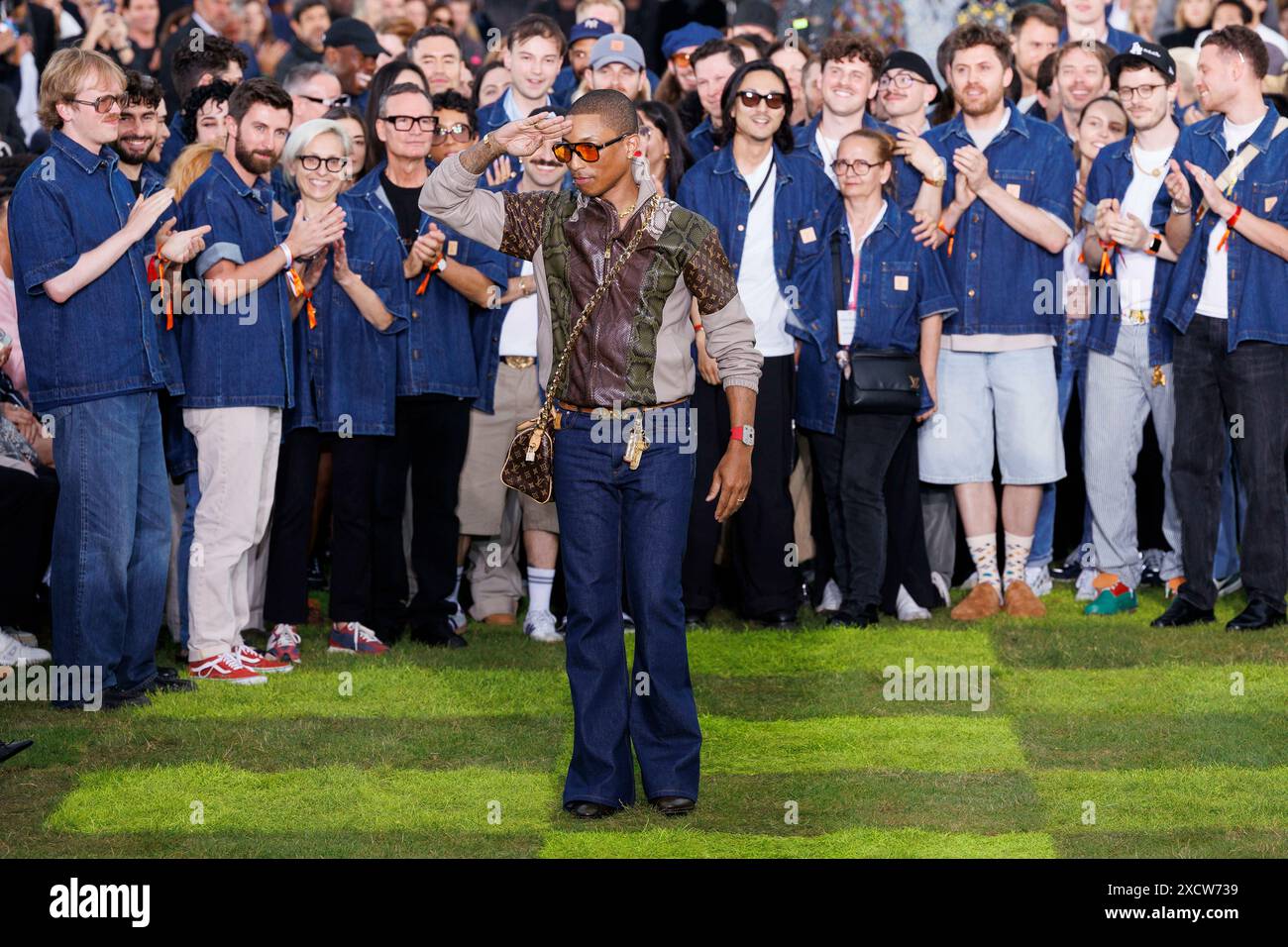 Paris, Frankreich. 18th June, 2024. Pharrell Williams at LOUIS VUITTON ...