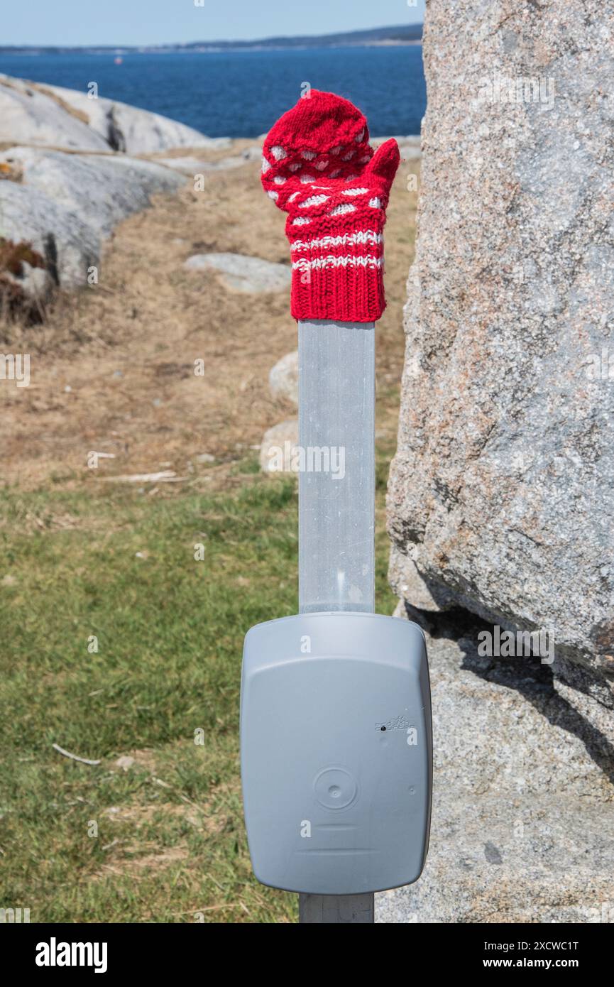 Stuck to a pole hi-res stock photography and images - Alamy