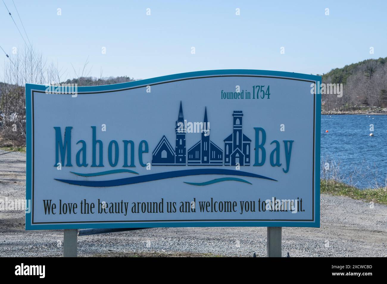 Welcome to Mahone Bay sign in Nova Scotia, Canada Stock Photo - Alamy