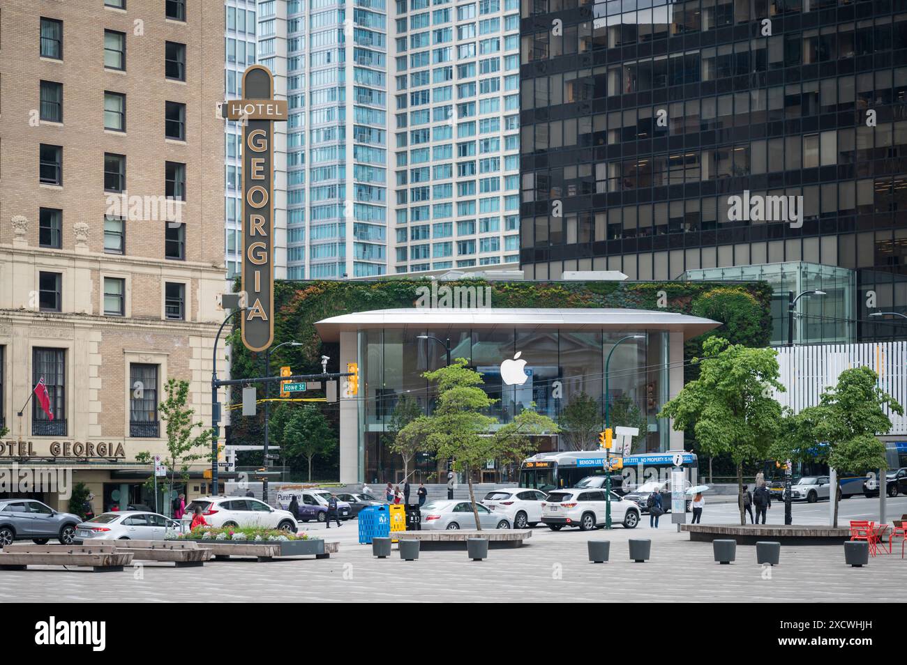 The downtown Vancouver Apple Store. Vancouver BC, Canada Stock Photo ...