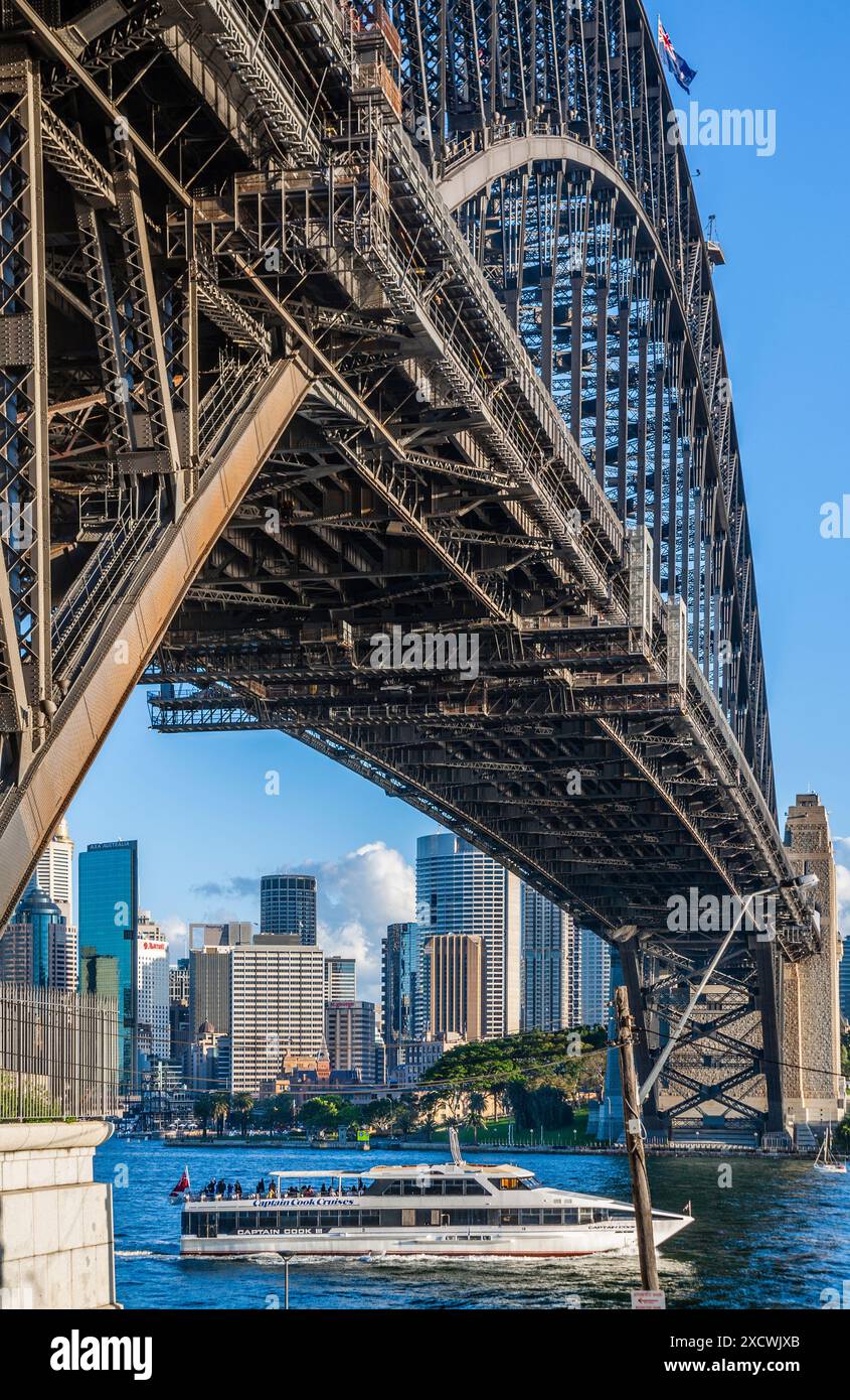 Sydney harbour bridge new south wales hi-res stock photography and ...