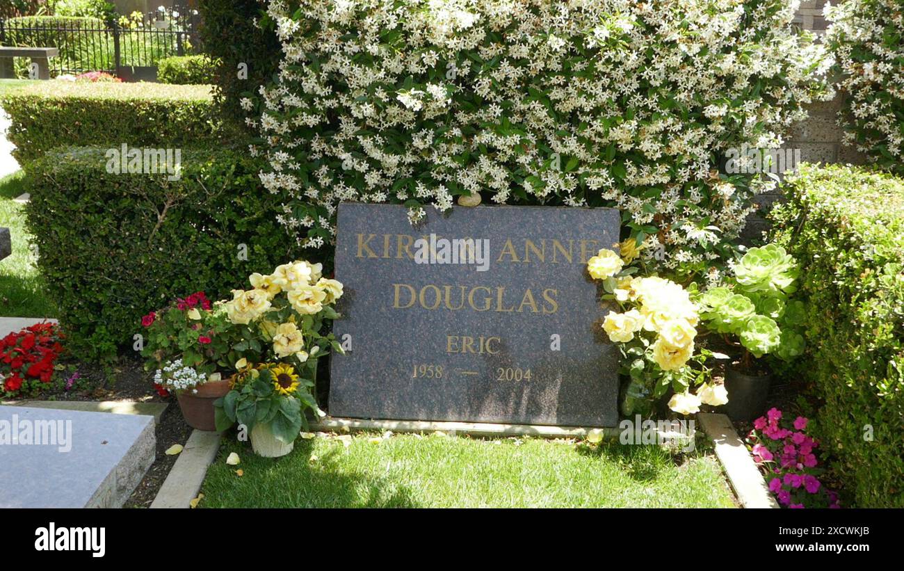 Los Angeles, California, USA 18th June 2024 Kirk Douglas, Anne Douglas ...