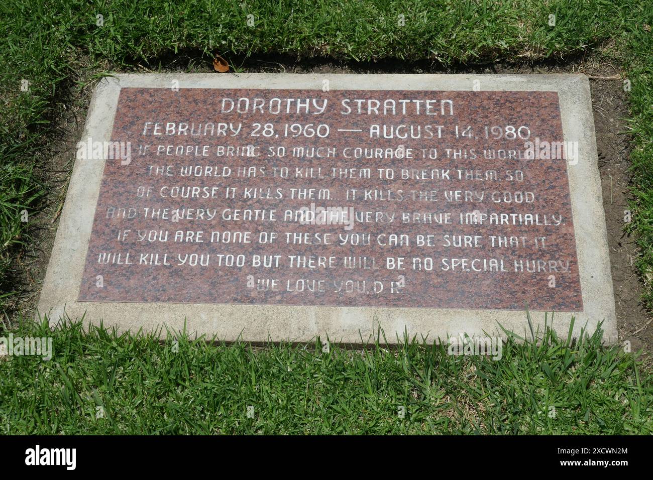 Los Angeles, California, USA 18th June 2024 Playmate/murder victim Dorothy Stratten Grave at ...
