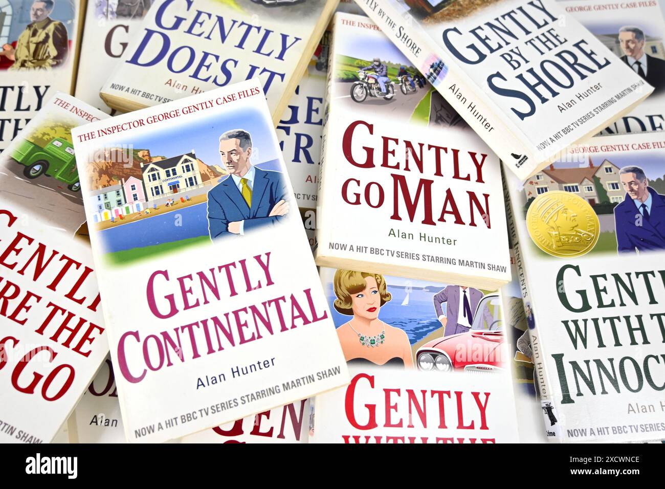 George gently books hi-res stock photography and images - Alamy