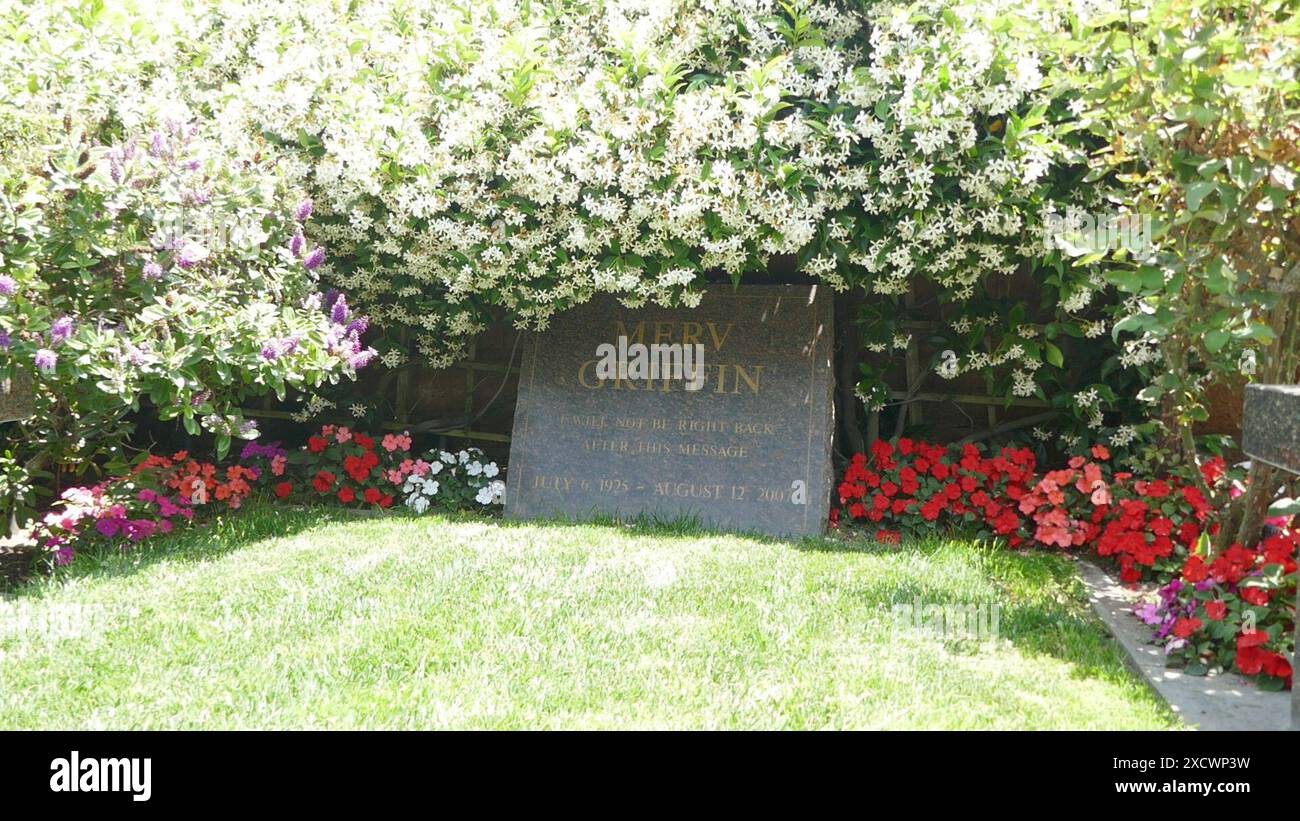Los Angeles, California, USA 18th June 2024 Merv Griffin Grave at Pierce Brothers Westwood ...