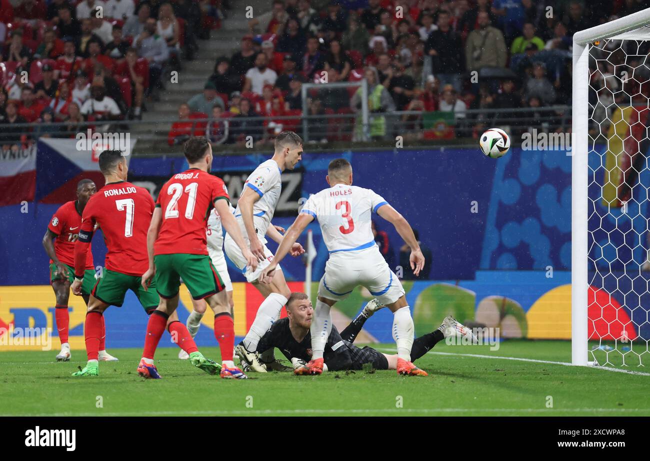 Leipzig. 18th June, 2024. Robin Hranac (3rd R) of the Czech Republic ...