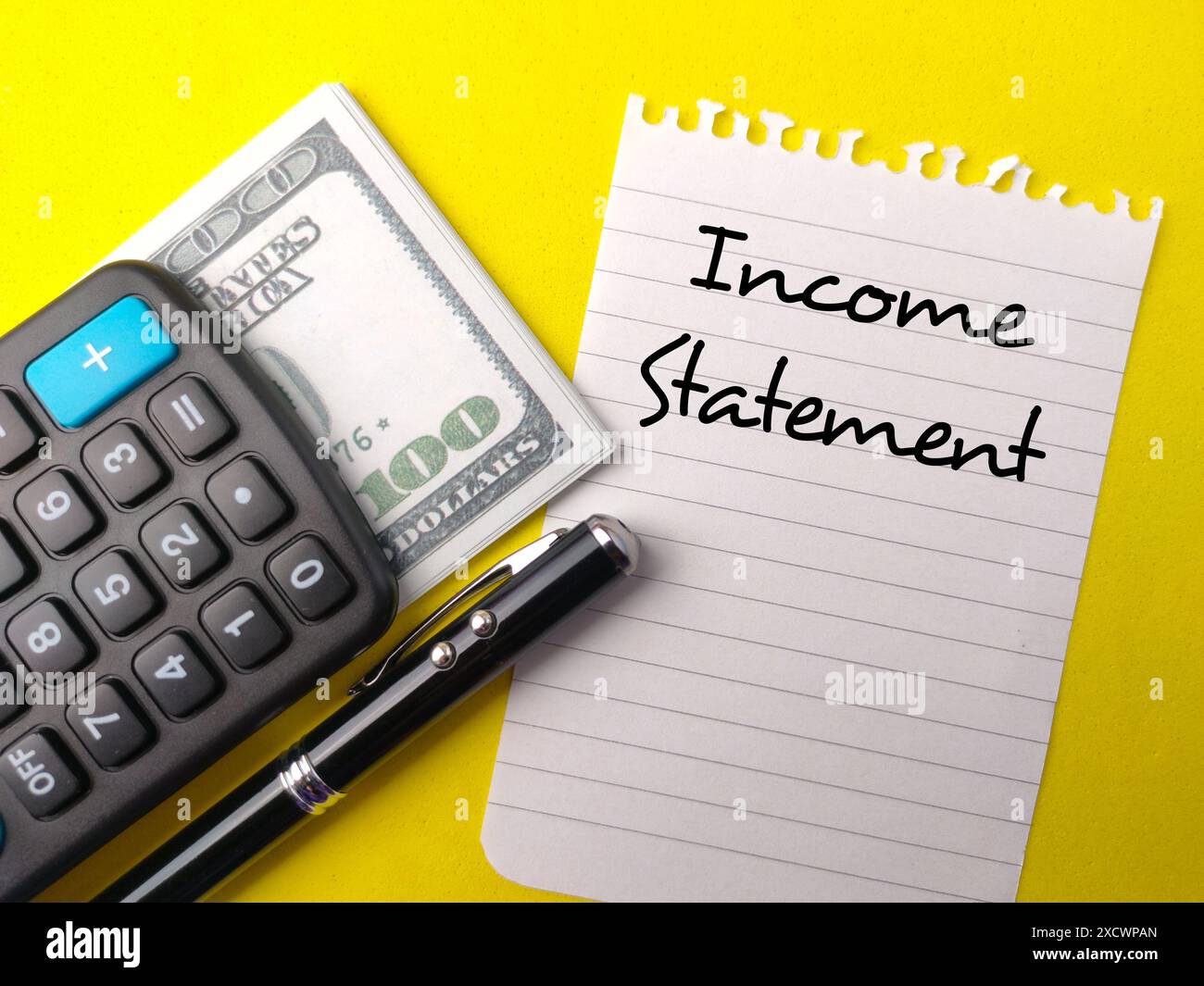 Annual balance sheet hi-res stock photography and images - Alamy