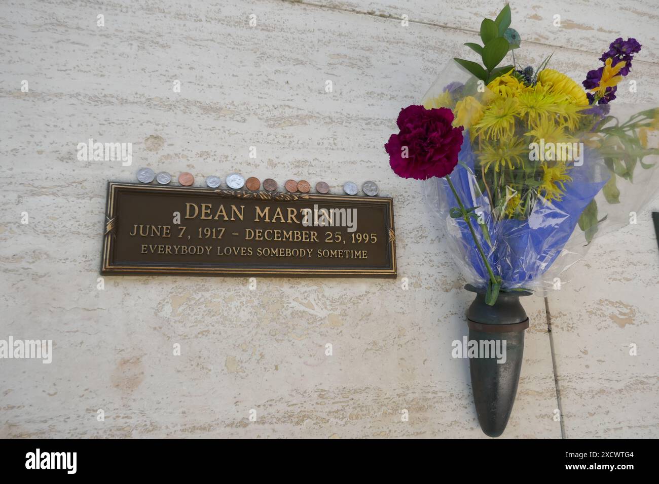 Los Angeles, California, USA 18th June 2024 Singer Dean Martin Grave at ...