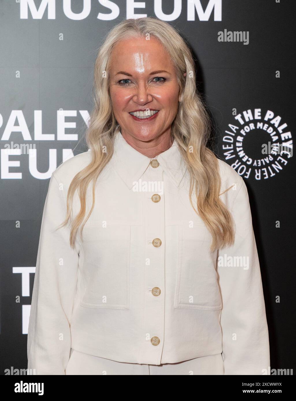 Kim larson hi-res stock photography and images - Alamy