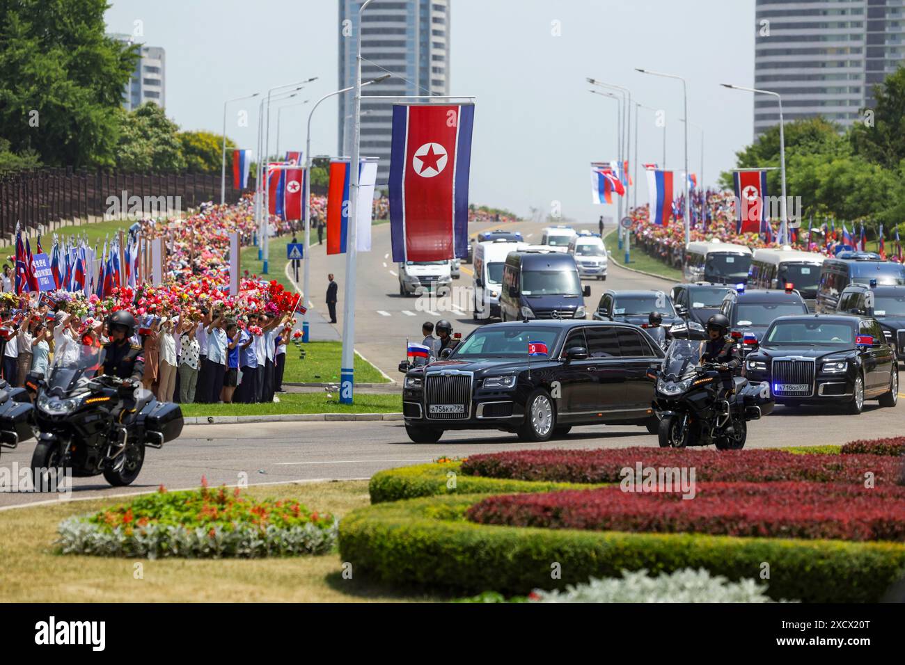 Motorcade with Russian President Vladimir Putin and North Korea's ...