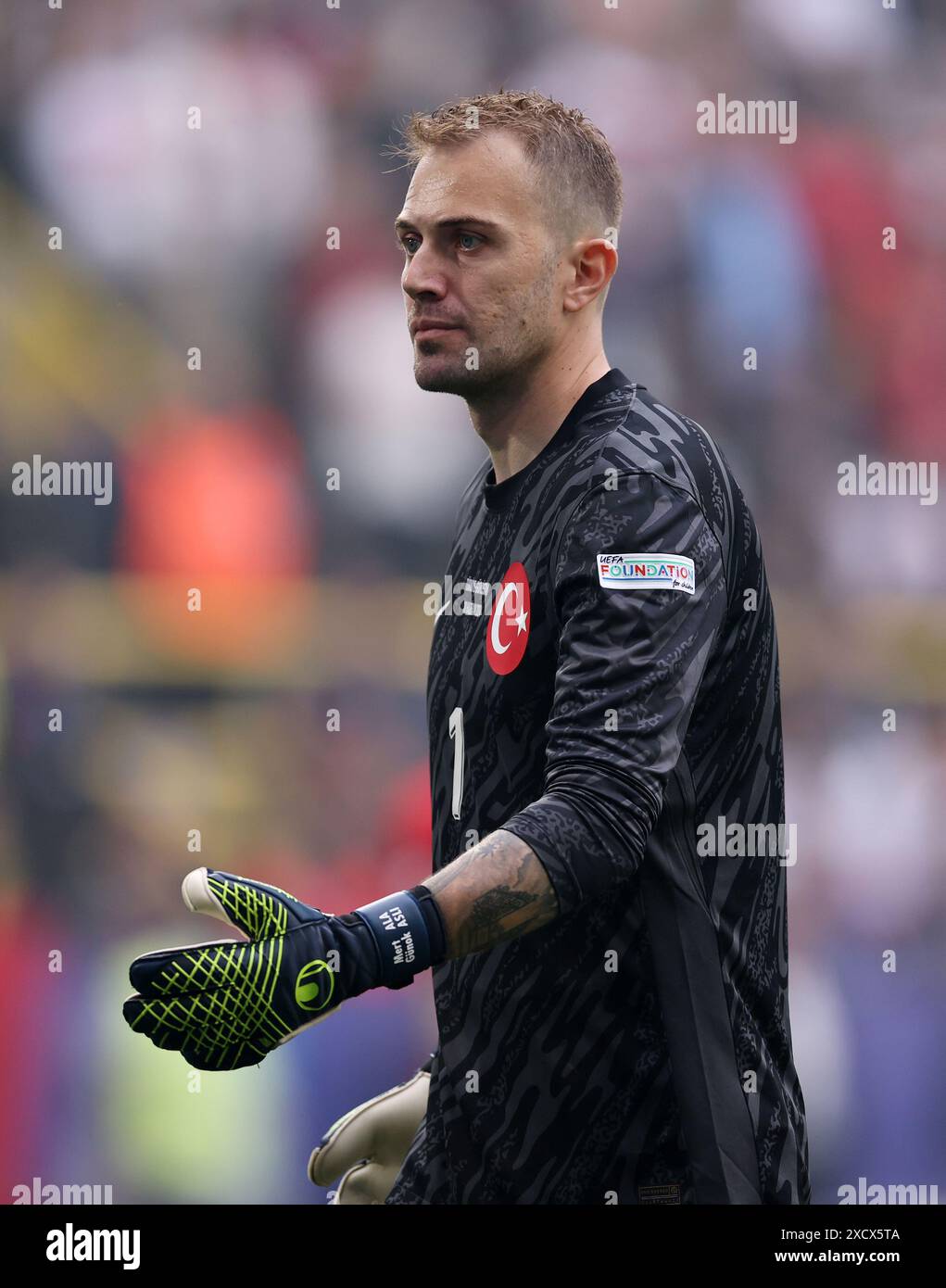 Mert günok hi-res stock photography and images - Alamy