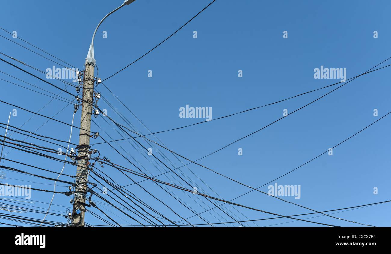 many cables and wires on an electric pole Stock Photo - Alamy
