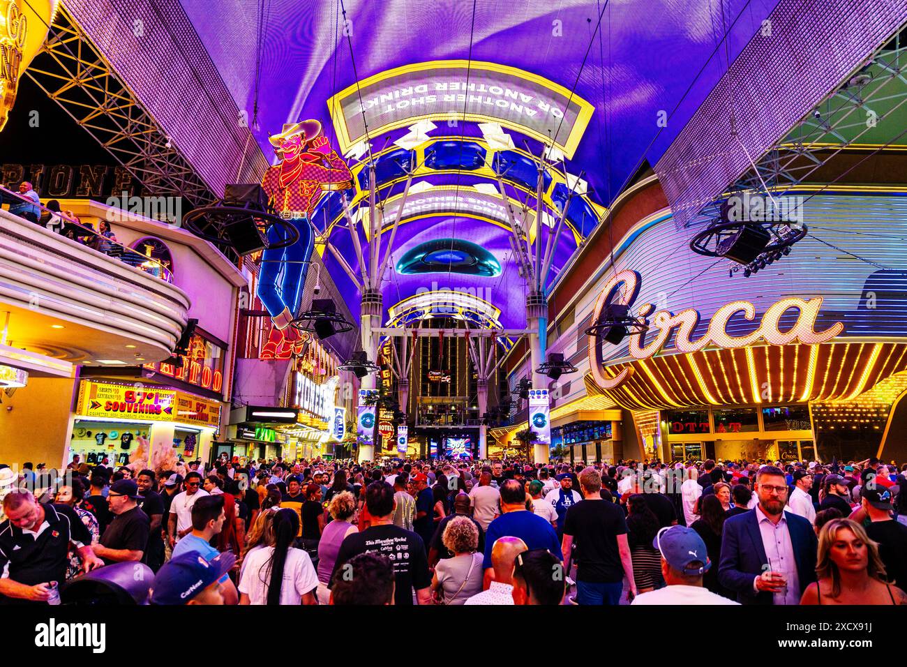 Viva Vision Light Show and neon facades of casinos at the Fremont ...