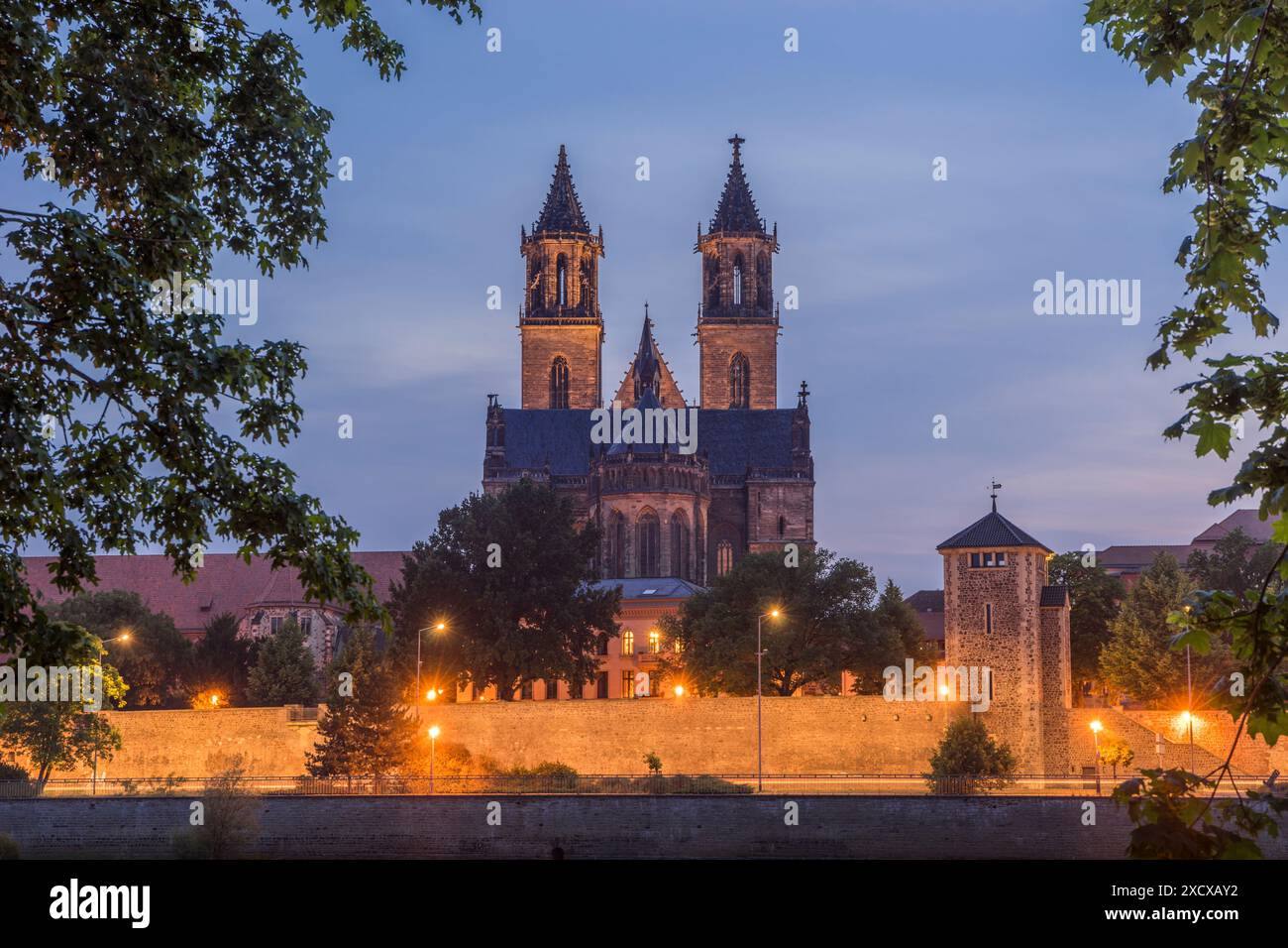 View of the magdeburg cathedral at the blue hour hi-res stock ...