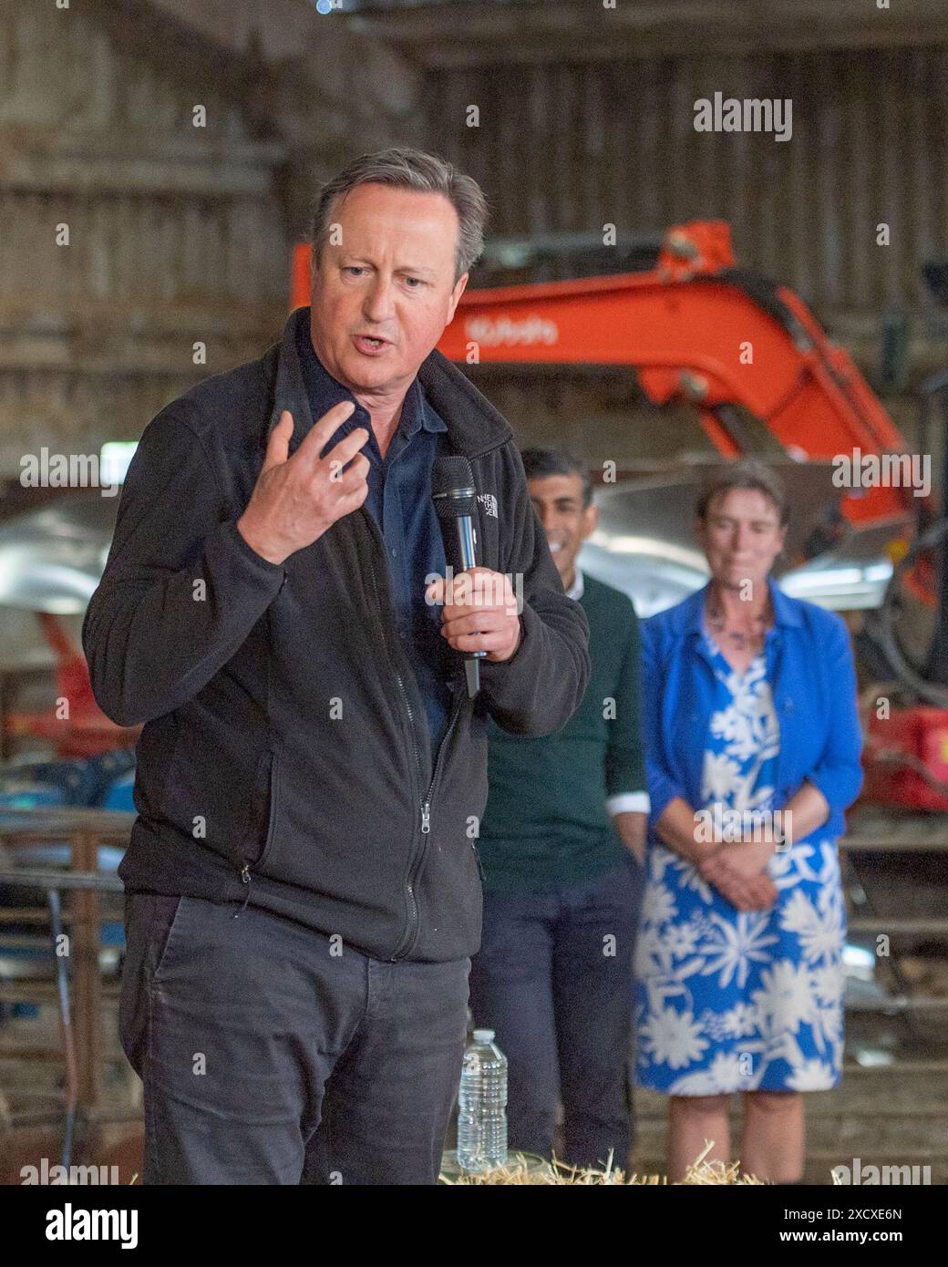 Lord Cameron introducing thePM to the Q&A Stock Photo - Alamy