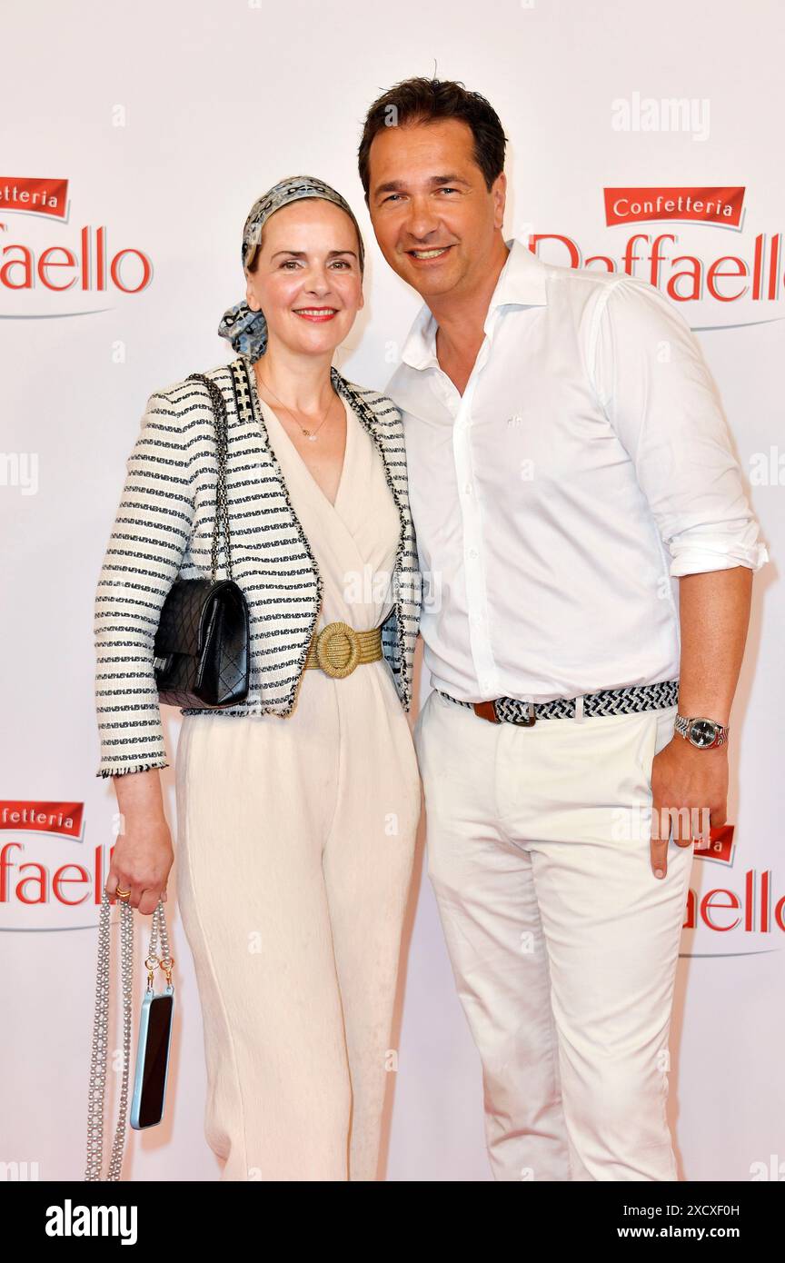 Denise zich hi-res stock photography and images - Alamy