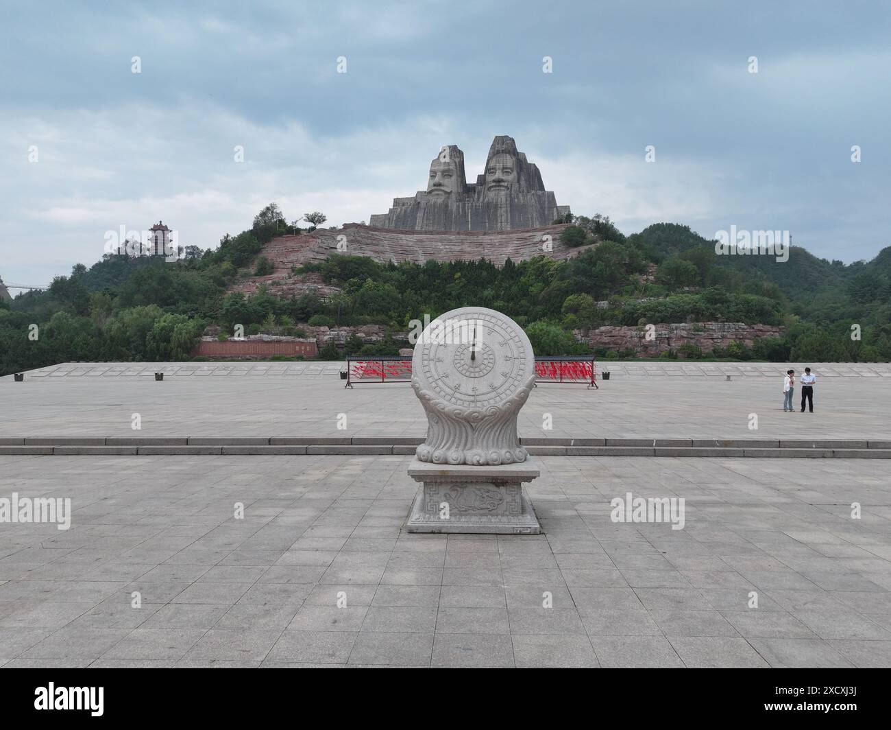 ZHENGZHOU, CHINA - JUNE 16, 2024 - A giant statue of Emperor Yan and ...
