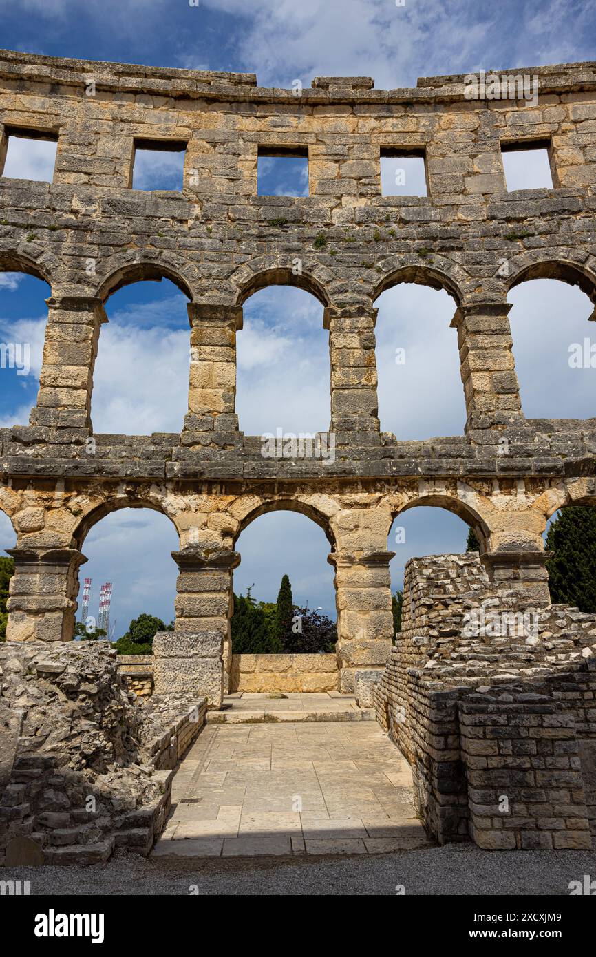 The old amphitheatre hi-res stock photography and images - Alamy