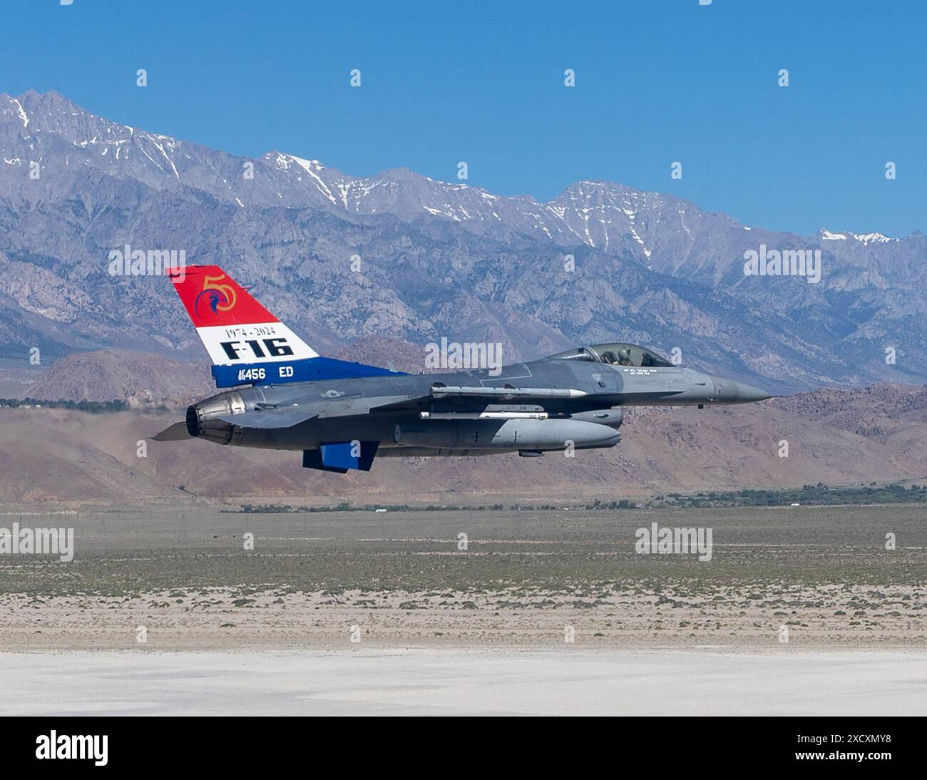 Edwards AFB F-16C 88-456 with its special 50th Anniversary Fighting ...
