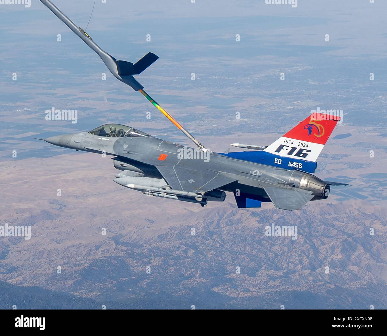 Edwards AFB F-16C 88-456 with its special 50th Anniversary Fighting ...