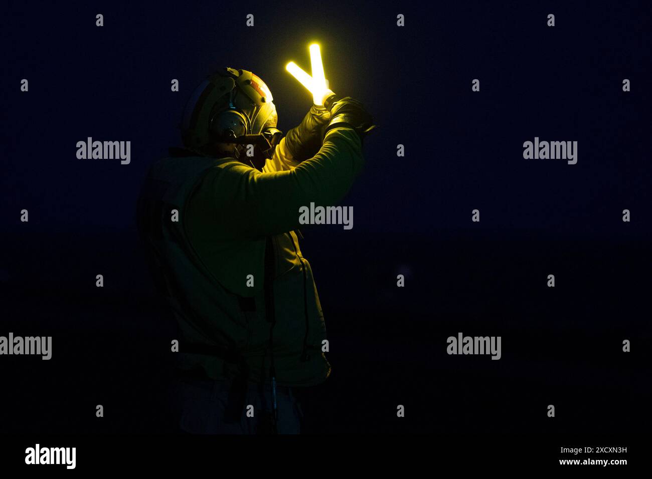 240617-N-GN523-1088 PHILIPPINE SEA (June 17, 2024) Chief Aviation ...